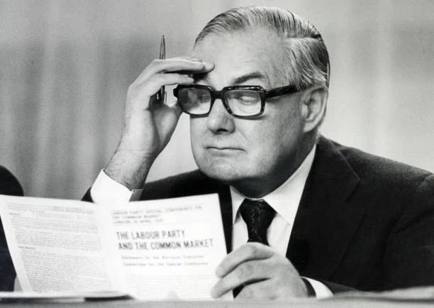 JAMES CALLAGHAN STUDIES a document 1970s OLD PHOTO EUR 5,23 - PicClick FR