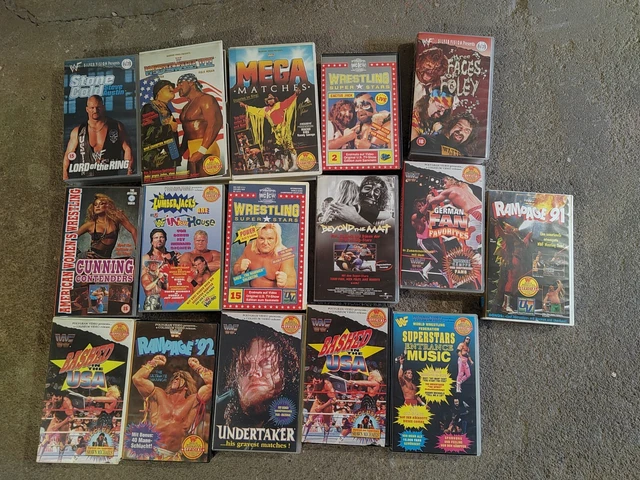 WWE VIDEOKASSETTEN SET VHS Foley Austin Undertaker WWF Coliseum ...