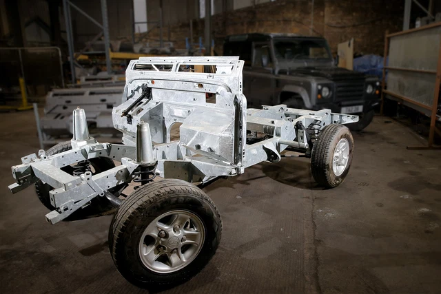 LAND ROVER DEFENDER 90 Galvanised Chassis Replacement Swap Supply ...