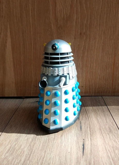 DOCTOR WHO DALEK Classic Series The Chase Dalek Figure Narrow Iris Eye ...