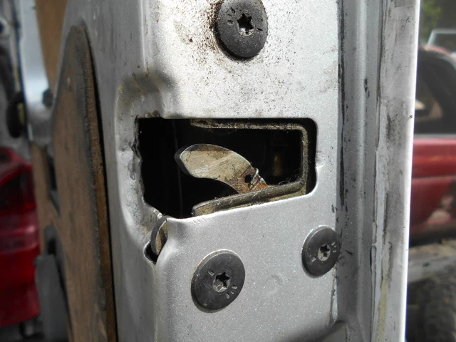 REAR BACK DOOR lock mechanism catch renault master vauxhall movano ...