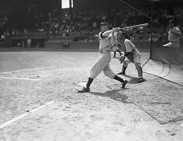 NEW YORK YANKEES Joe Dimaggio Finishing His Swing 1936 OLD BASEBALL ...
