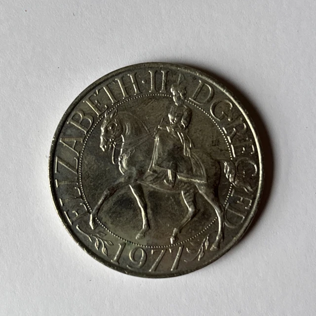 QUEEN ELIZABETH II Silver Jubilee - Crown 1977 Coin £5.00 - PicClick UK