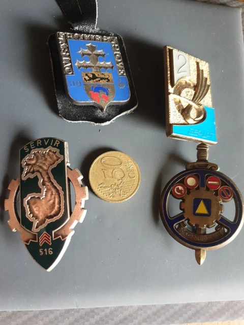 LOT DE 4 Insignes militaires EUR 22,00 - PicClick FR