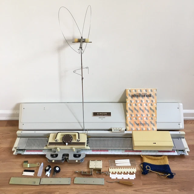 KNITTING MACHINE SINGER 151 Bulky Gauge 9mm with Manual $415.00 ...