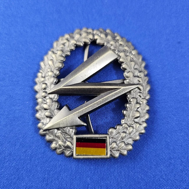 VINTAGE GERMAN BUNDESWEHR Federal Republic Army Military Signal Corp ...