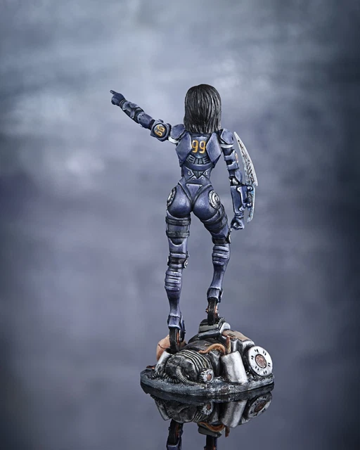 ACTION FIGURE ALITA battle angel Collectible Miniature Painted 1/24 ...