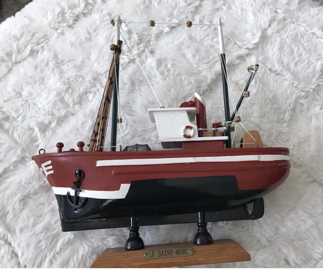 VINTAGE WOODEN Model Of A Fishing Trawler. Hand built/painted Le Saint ...