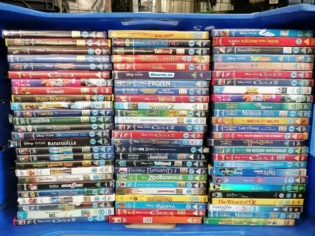 CHILDRENS KIDS FAMILY DVDs Disney Pixar Nickelodeon Dreamworks Lot Bundle #23049 £20.00 ...