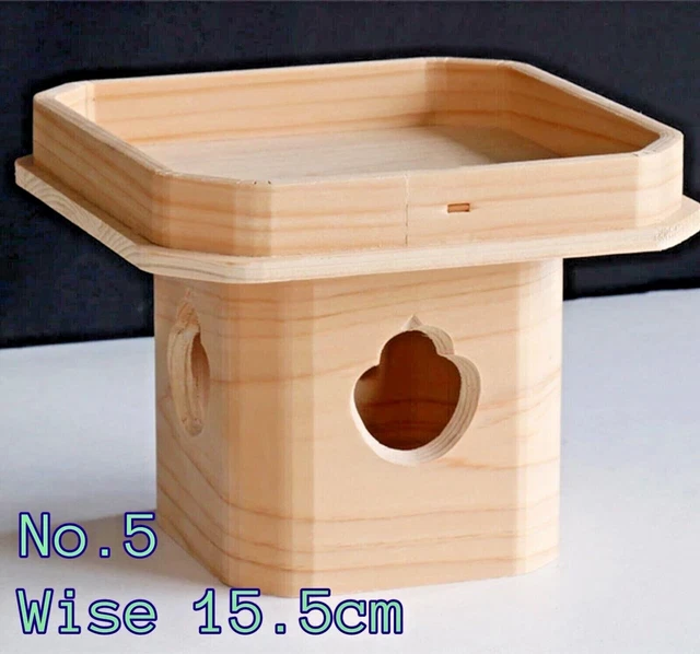 SANCTUAIRE SHINTO JAPONAIS No.5 Hinoki Sanpo Sanbo, table d'offrande ...