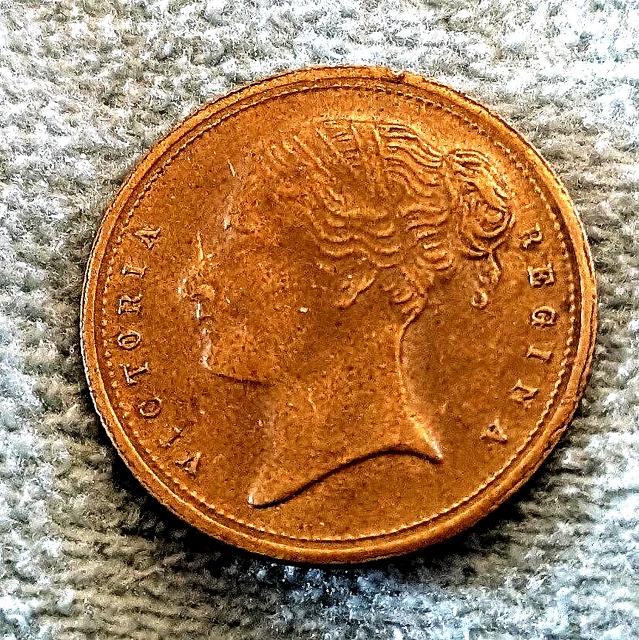 UNKNOWN ANTIQUE QUEEN Victoria Coin Eagle Bird Gold Lustre English Old ...