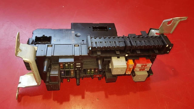 SAM MODULE FUSE Box Central Electric Mercedes W204 W212 A2129003314 £ ...