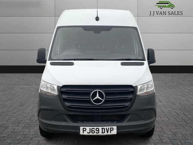 2019 MERCEDES-BENZ SPRINTER 3.5t H1 Van PANEL VAN DIESEL Manual £16,494 ...