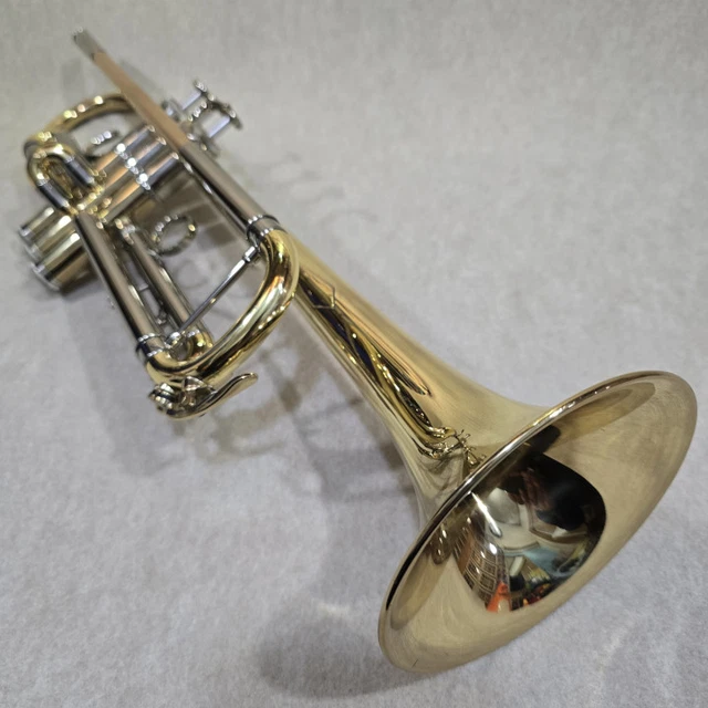 YAMAHA CUSTOM YTR-8335 Trumpet 1982 First Generation w/ Original Case ...