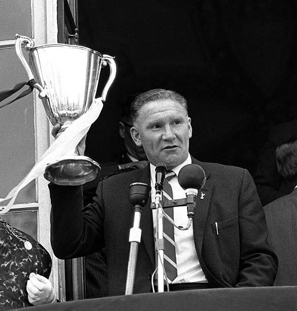 1963 TOTTENHAM HOTSPUR Manager Bill Nicholson shows the European C- Old ...