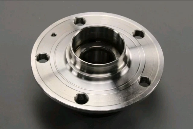 NEW GENUINE AUDI/VW/SKODA Rear wheel Hub & Bearing Q3/TIGUAN/OCTAVIA ...