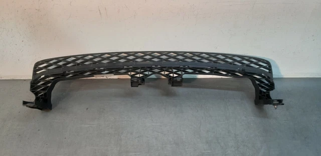 GUIDE CENTRE PARE-CHOCS avant BMW Passat B7 2011 à 2014 Réf ...