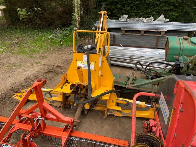 3 POINT LINKAGE Mounted Tractor Back Hoe Suitable For Category 1 ...