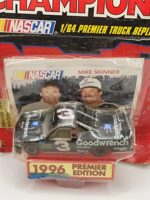 NASCAR MIKE SKINNER #3 GM Goodwrench Craftsman Truck Series 1:64 moulé ...