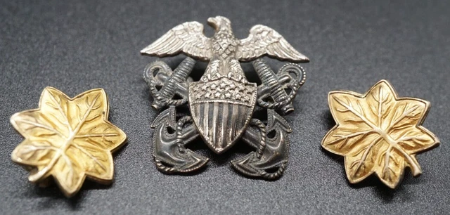 WWII STERLING NAVY Officer Cap Badge & USMC Major Rank Collar Insignia ...