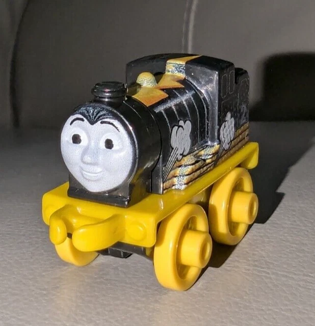 THOMAS THE TANK Engine & Friends Mini Edward as Black Adam Minis Train ...