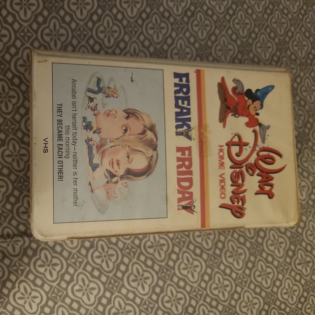 VHS WALT DISNEY Freaky Friday White Clamshell Barbara Harris Jodie ...