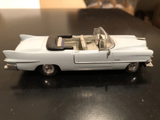 NEW RAY 1955 Light Blue Cadillac Eldorado Diecast Model Car - Scale 1: ...