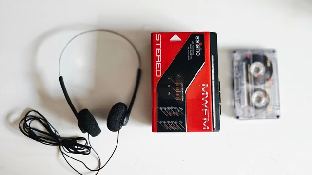 RARE RED SAISHO Walkman PS 175 Personal Radio Cassette Player fully ...