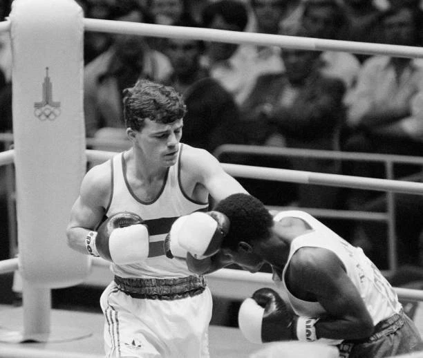 BRITISH BRONZE MEDALIST Tony Willis in action Moscow 1980 Olympic Old Photo EUR 6,64 - PicClick FR