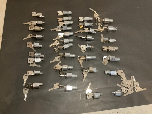 35 LISTA TOOL cabinet lock Various Styles 2C-418, 2C-15, 2C-18 Ect ...