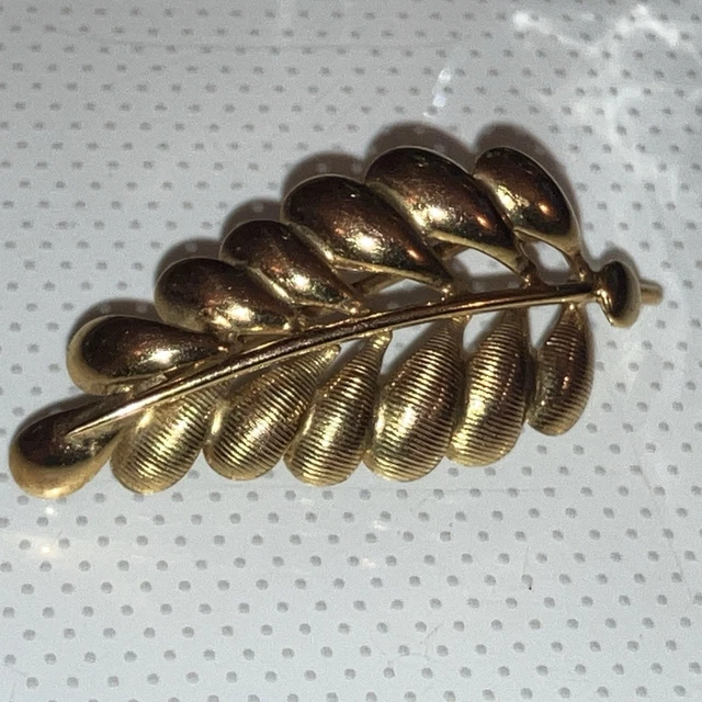 375 9CT GOLD Leaf Brooch 2.4 Grams Not Scrap Gold Full Hallmark £88.57 ...