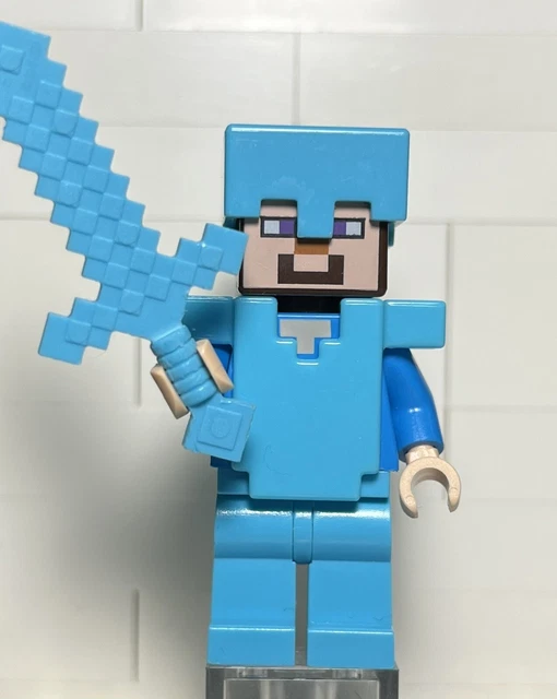 LEGO MINECRAFT STEVE (Azure Helmet, Armor & Sword) figure (MIN015) $5. ...