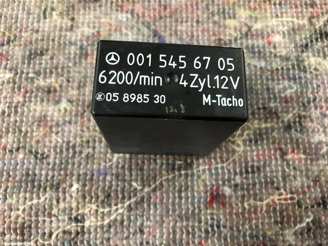 MERCEDES ORIG. KRAFTSTOFFPUMPE Relais W123 230E 0015456705 LK 05898530 ...