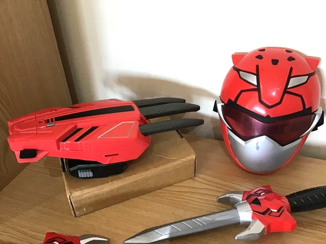 POWER RANGERS BEAST Morpher Electronic Cheetah Claw, Mask + 2 Weapons ...
