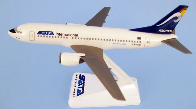 SATA INTERNATIONAL SCALE 1-200 model Boeing B737-300 CS-TGQ Air Azores ...
