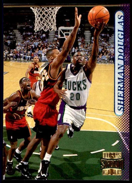 1997-98 TOPPS STADIUM Club Sherman Douglas Milwaukee Bucks #156 EUR 0 ...