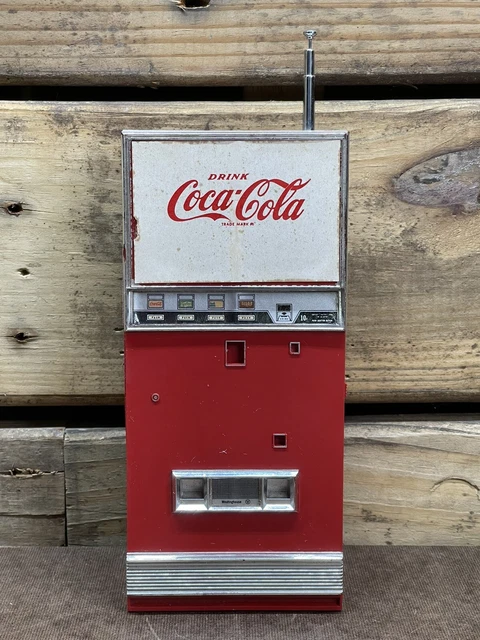 VINTAGE COCA-COLA RED/WHITE Vending Machine Transistor AM/FM Radio ...