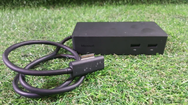 MICROSOFT 1661 SURFACE Docking Station USB 3.0 Mini Display Gigabit ...