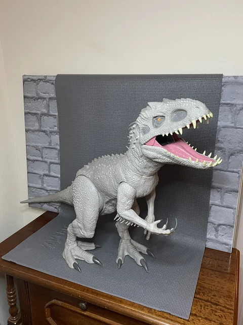 JURASSIC WORLD - Indominus Rex - Super Colossal - Dinosaur Grey 95cm £ ...