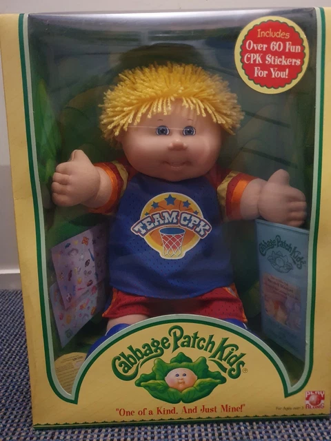 2005 BASKETBALL CABBAGE patch Kid Doll BRAND NEW IN BOX $63.00 ...