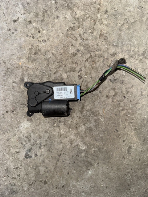 VW PASSAT 3G B8 Climate Flap Positioning Motor for Temperature V426 ...