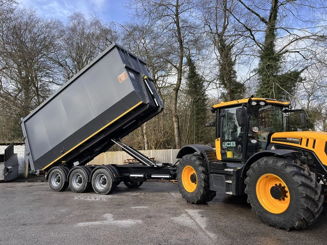 TRI AXLE HOOK loader Trailer, Skip RoRo Hook Lift High Speed Axles Air ...