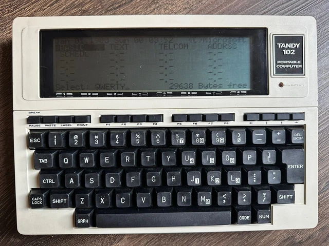 VINTAGE TANDY RADIO Shack Model 102 Portable Computer 1988 (.7) Working ...