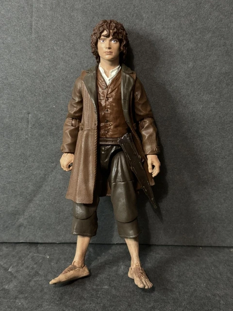 DIAMOND SELECT THE Lord of The Rings Frodo Baggins Action Figure 7 ...