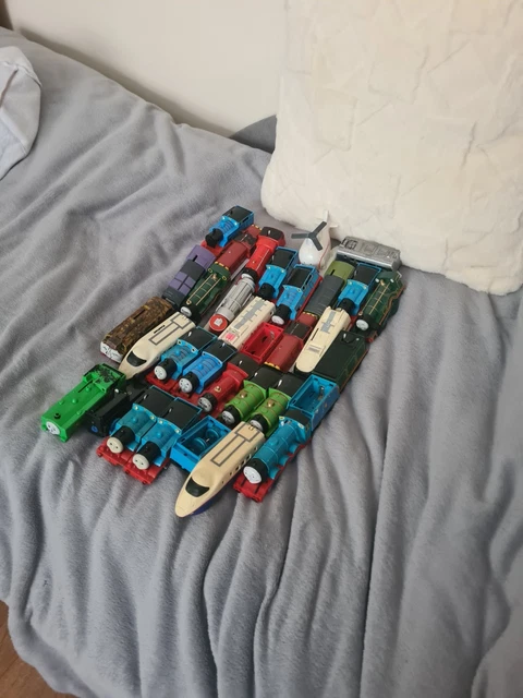 THOMAS AND FRIENDS TOMY Spare or repair trains all non working £6.99 ...