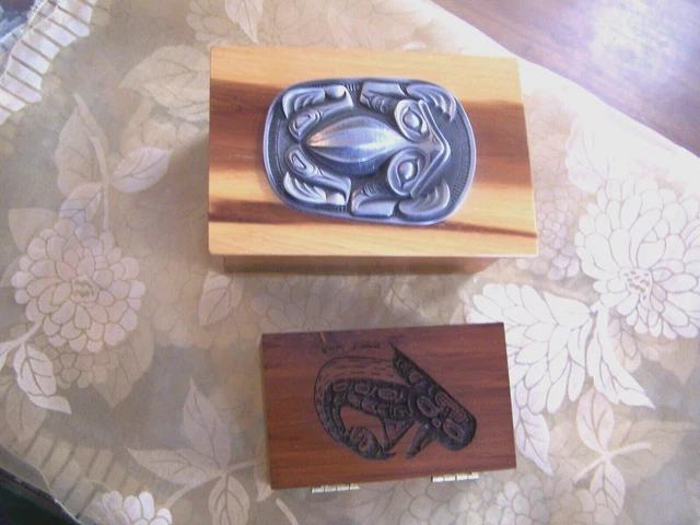 LOT OF 2 Native American indigenous Haida design small wooden boxes $40 ...