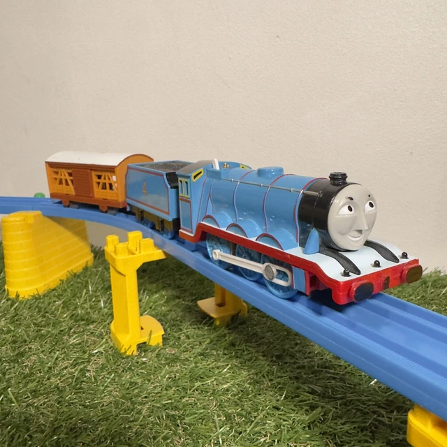 PLARAIL TOMY TRACKMASTER - Modified Gordon - Thomas The Tank Engine Toy ...