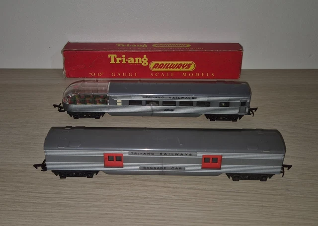 TRIANG RAILWAYS SILVER TC coaches R130 R125 vgc x1 boxed £11.99 ...
