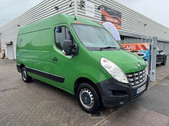 2013 RENAULT MASTER MML35dCi 100 Medium Roof Van PANEL VAN Diesel ...