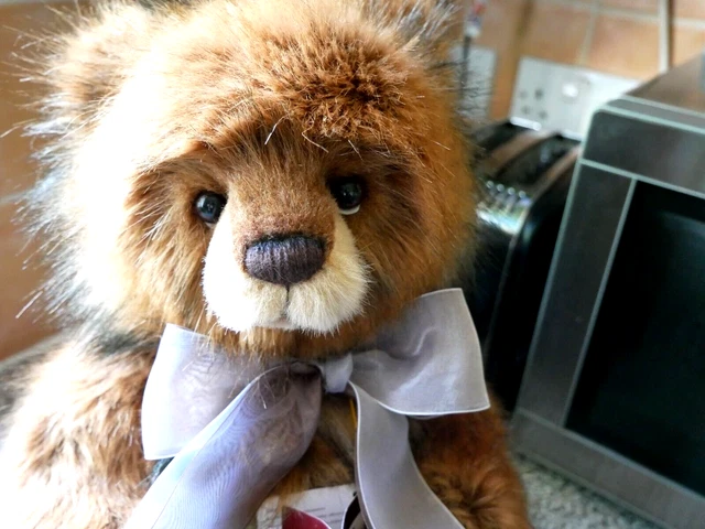 CHARLIE BEARS & Bear Hugs" Exclusive Bear New Very Soft £95.00 ...